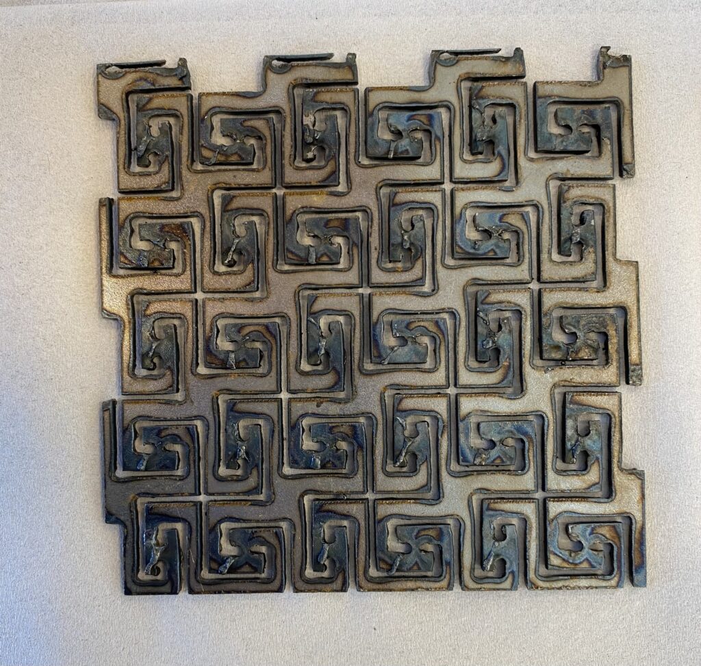 Plasma cut pattern on steel - CraftHub European Project